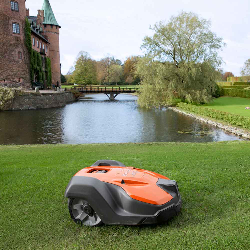 HUSQVARNA AUTOMOWER® 520 Voger d.o.o.